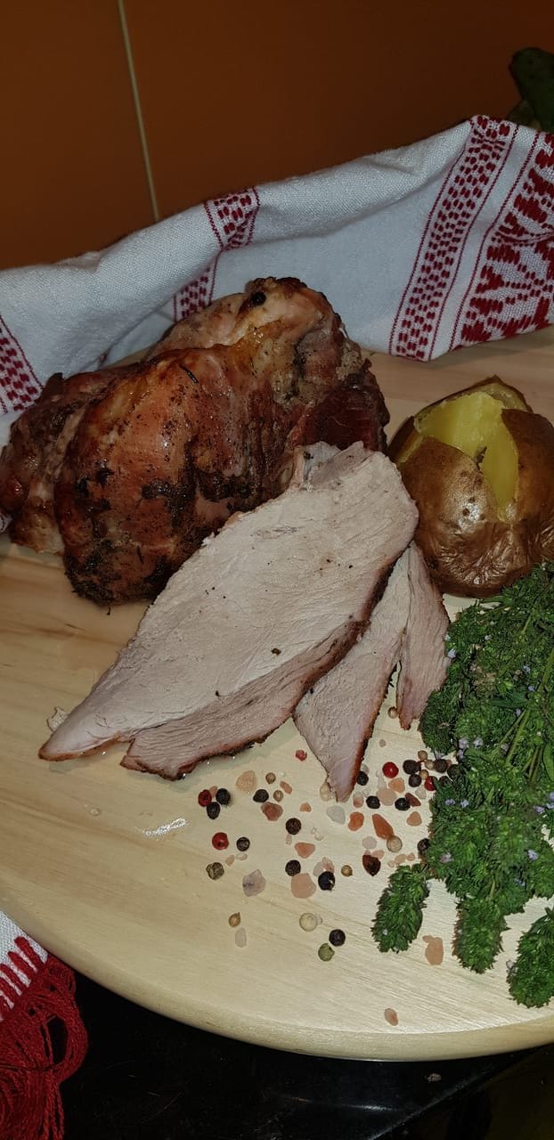 Pulpa de porc la cuptor - ClassicFood